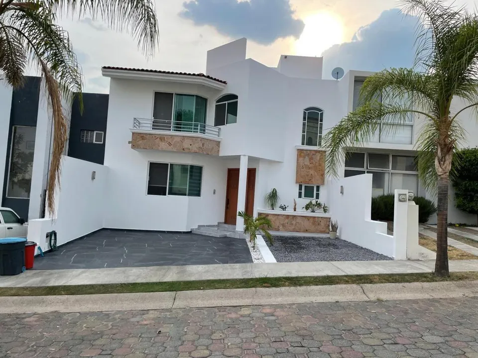 Casa en venta en Arbolada Bosques De Santa Anita, Tlajomulco De Zúñiga.