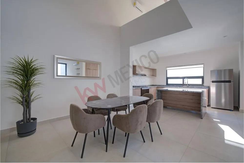 Casa en renta en Los Silleres, Saltillo.