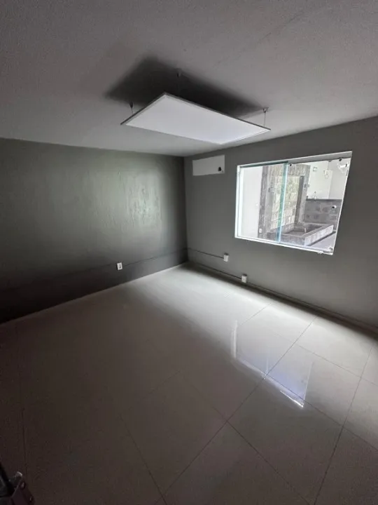 Bodega Comercial en renta en Bugambilias, Zapopan.